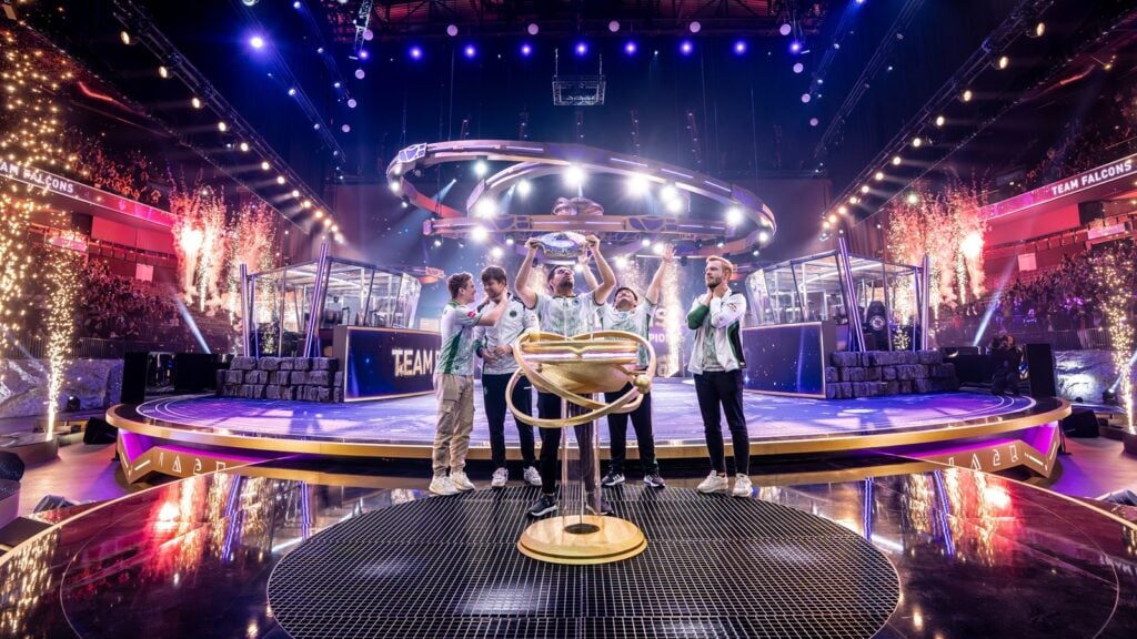 Esports Awards 2025 ファイナリスト全員 - BUFF.PLUS